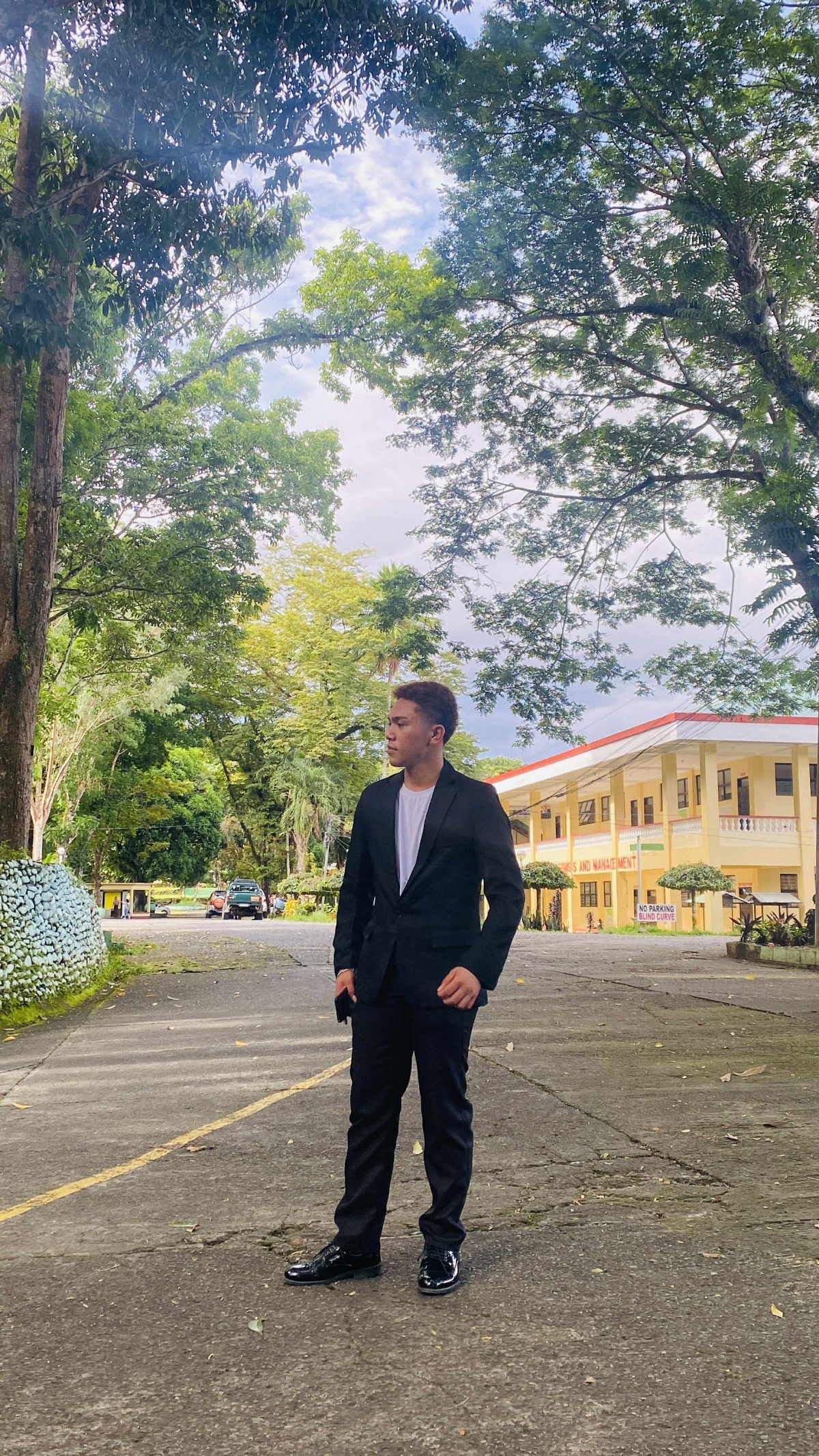 Messenger_creation_CD732971-3803-4397-B99D-78E38B9C7494 - AYO Academy